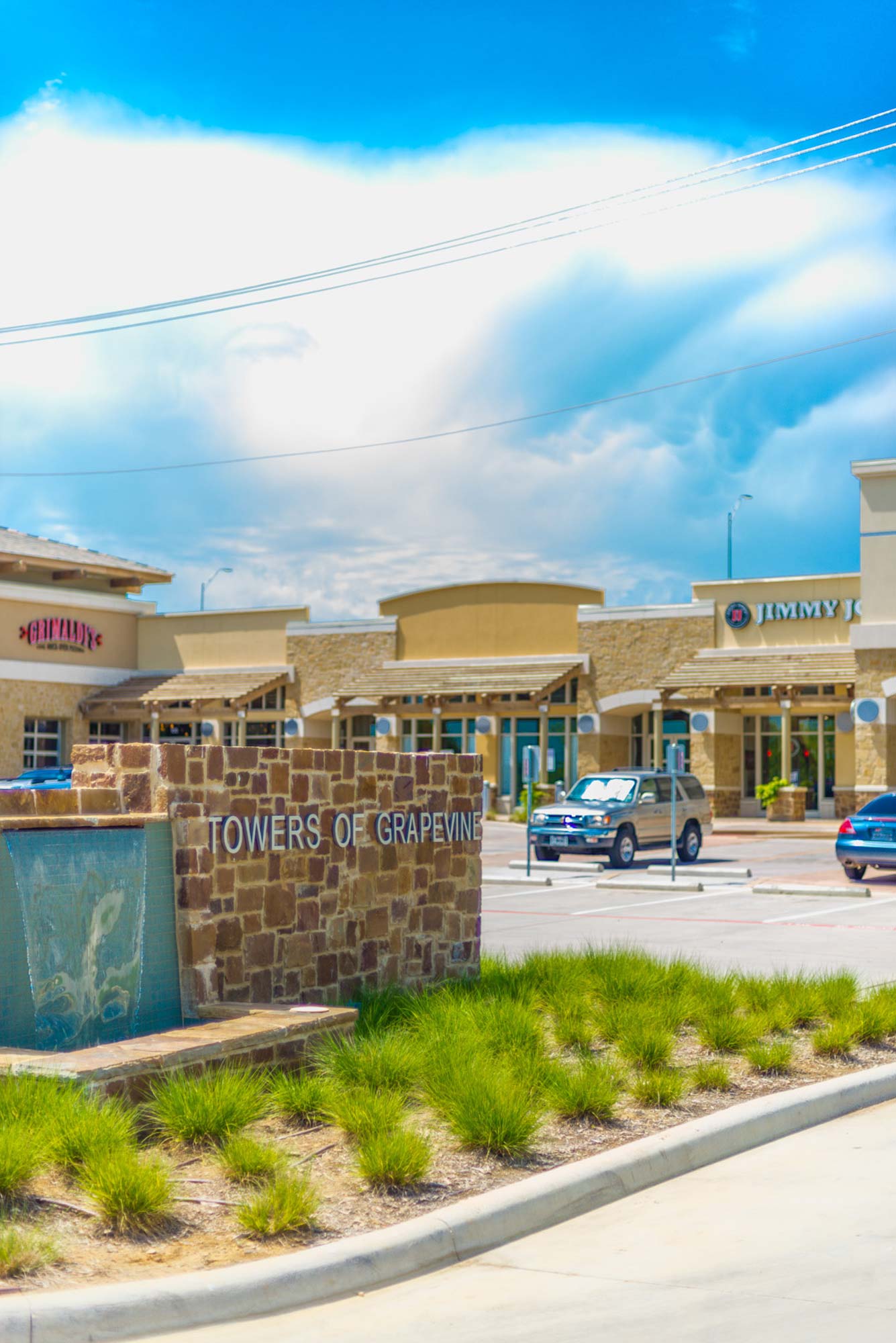 Photos: Towers of Grapevine – Vann Piazza | Photographer